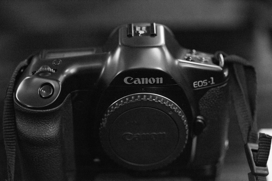 28年後も安心して使える 初代EOS-1｜Camoor -カメラの楽しさを提案するWebマガジン-